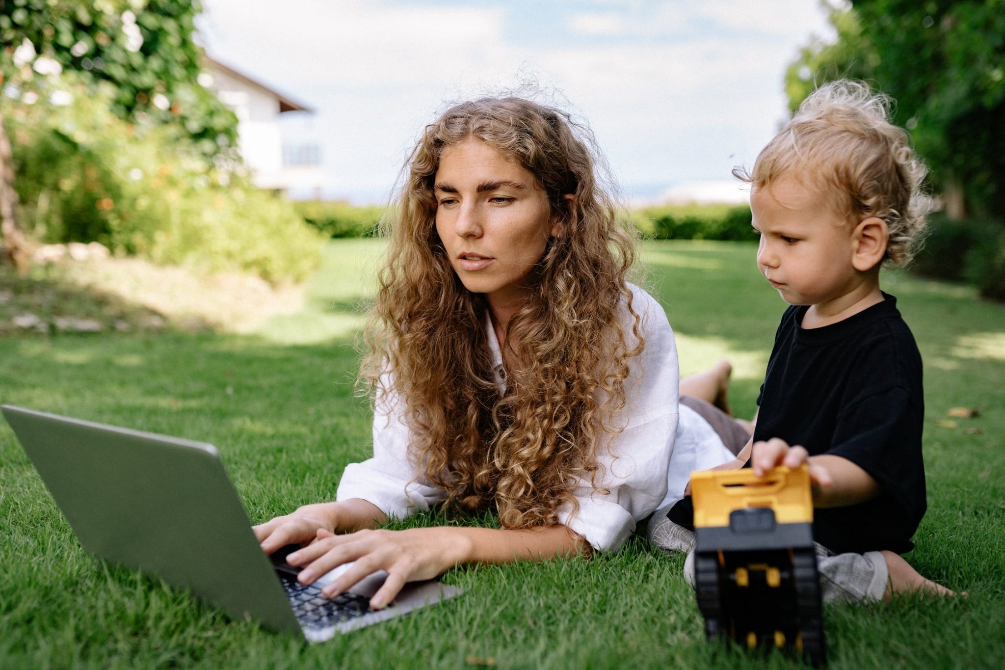 5 Ways to Get Your Child Excited About Learning - 3 Kids and Us